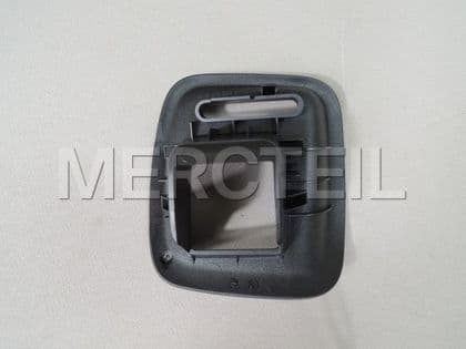 Buy the spare part Mercedes-Benz A17692307009051 cover