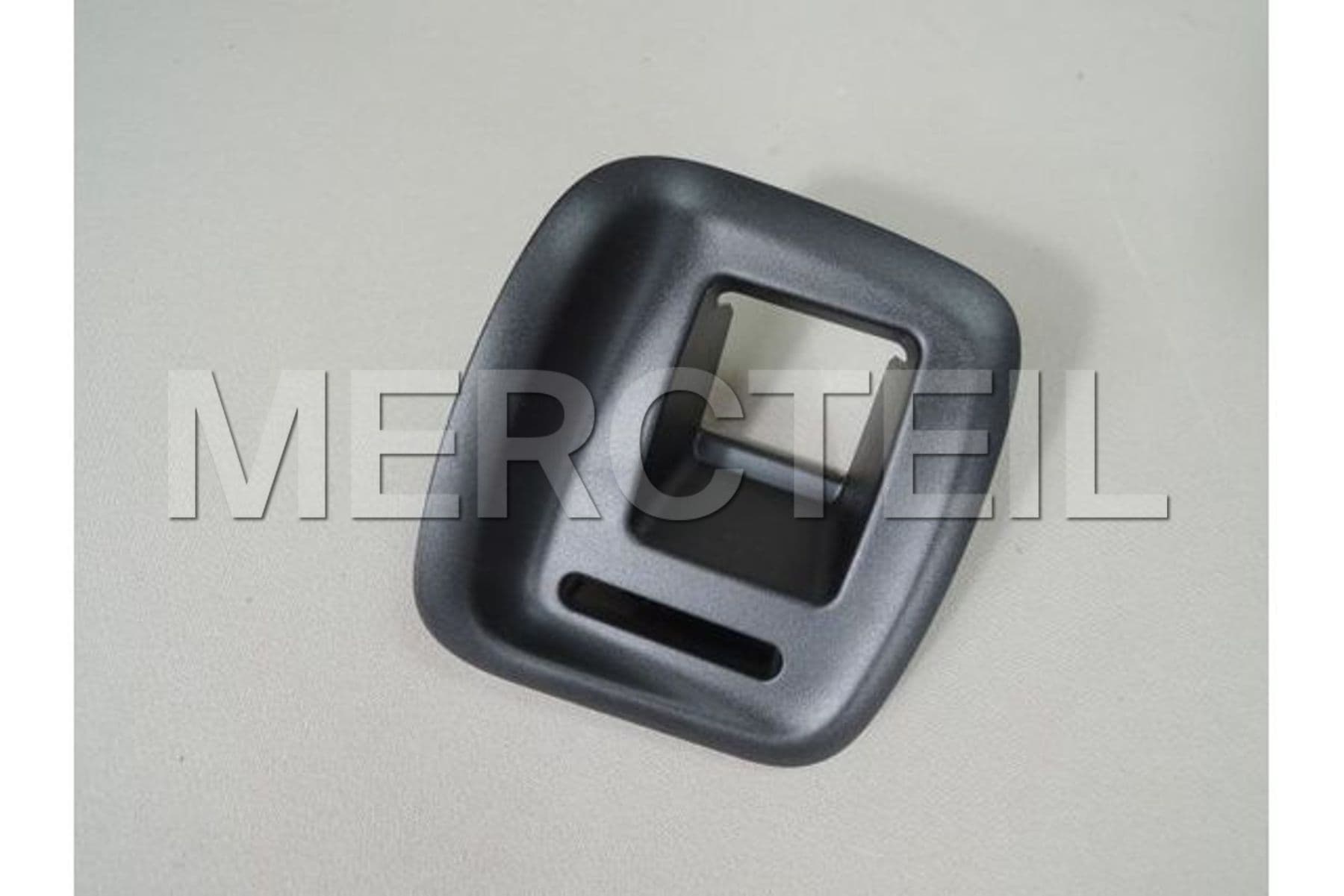 Buy the spare part Mercedes-Benz A17692308009051 cover
