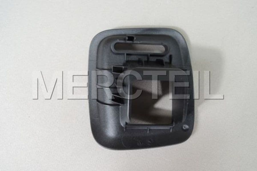 Buy the spare part Mercedes-Benz A17692308009051 cover