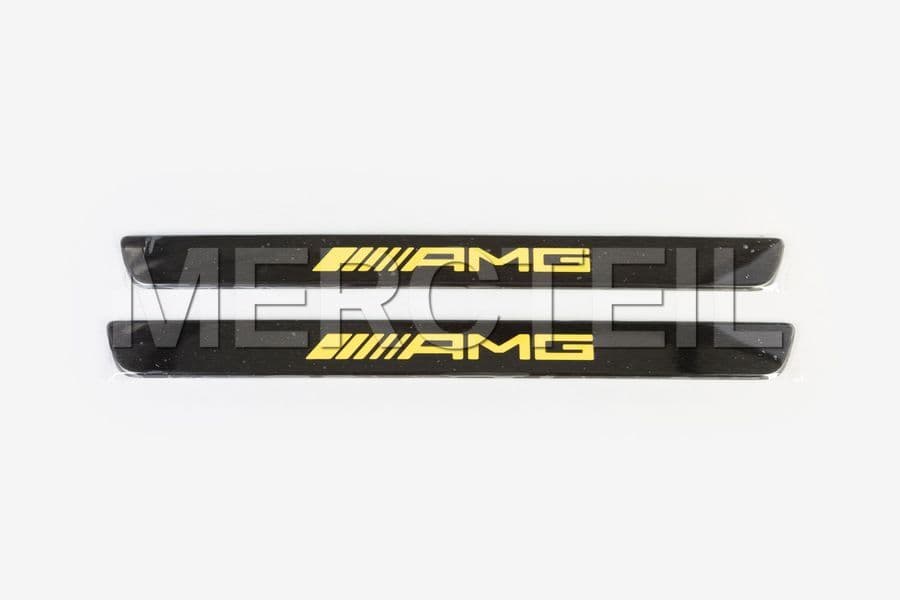 Buy the spare part Mercedes-Benz A1776804607 cover rail