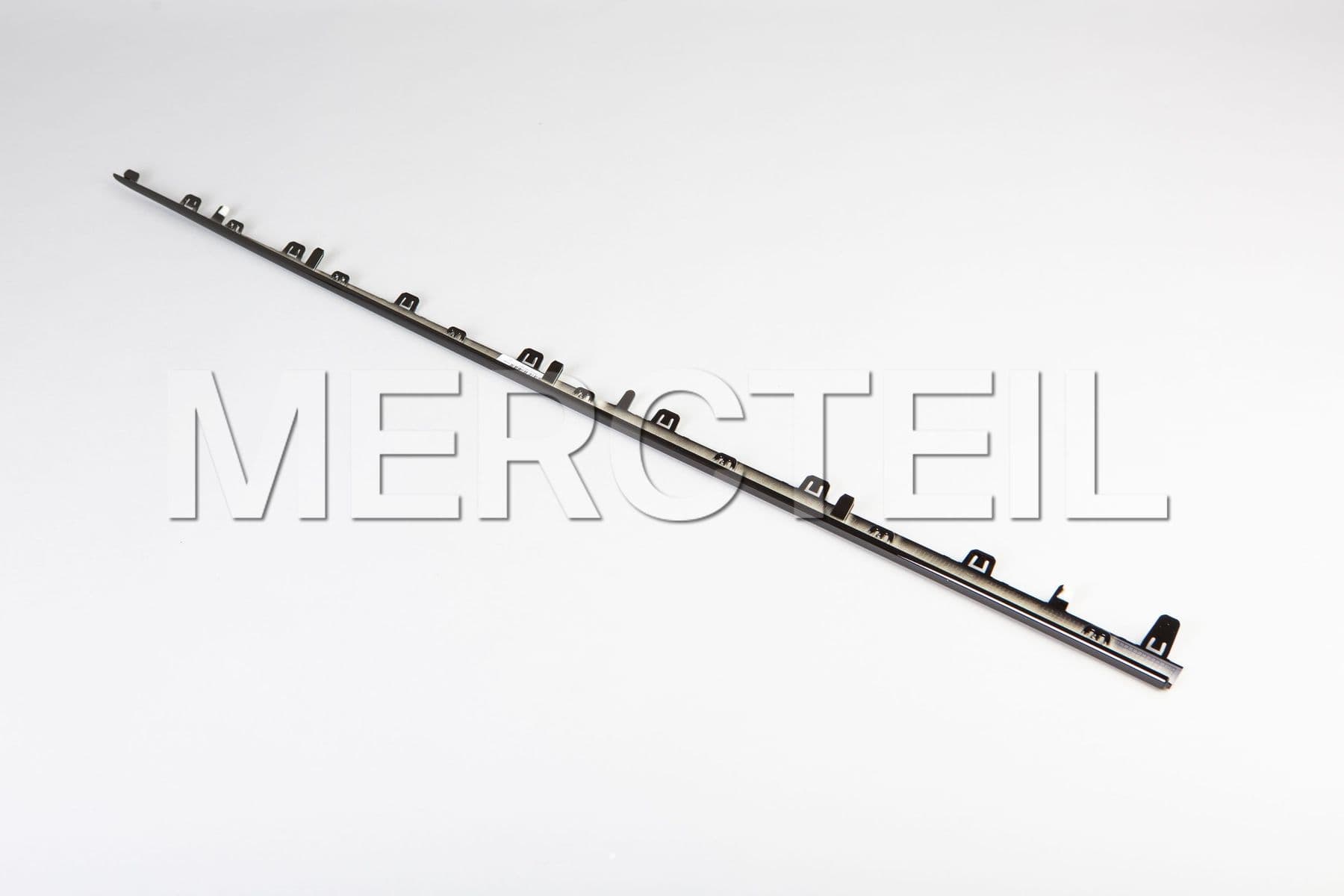 Kaufen Sie das Ersatzteil Mercedes-Benz A1776982800 zierleiste