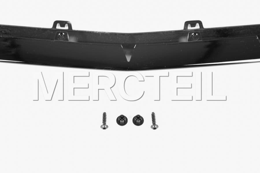 Buy the spare part Mercedes-Benz A1778855304 trim strip