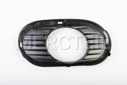 Buy the spare part Mercedes-Benz A1778856101 cover bumper area