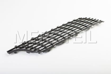 Buy the spare part Mercedes-Benz A1778883700 carrier