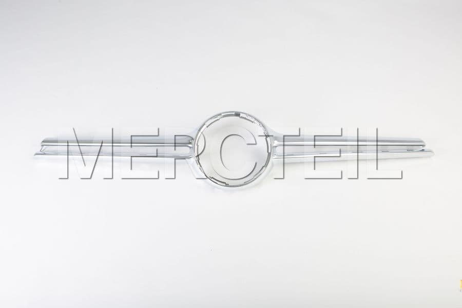 Buy the spare part Mercedes-Benz A1778886000 trim strip