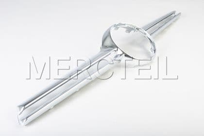 Buy the spare part Mercedes-Benz A1778886000 trim strip