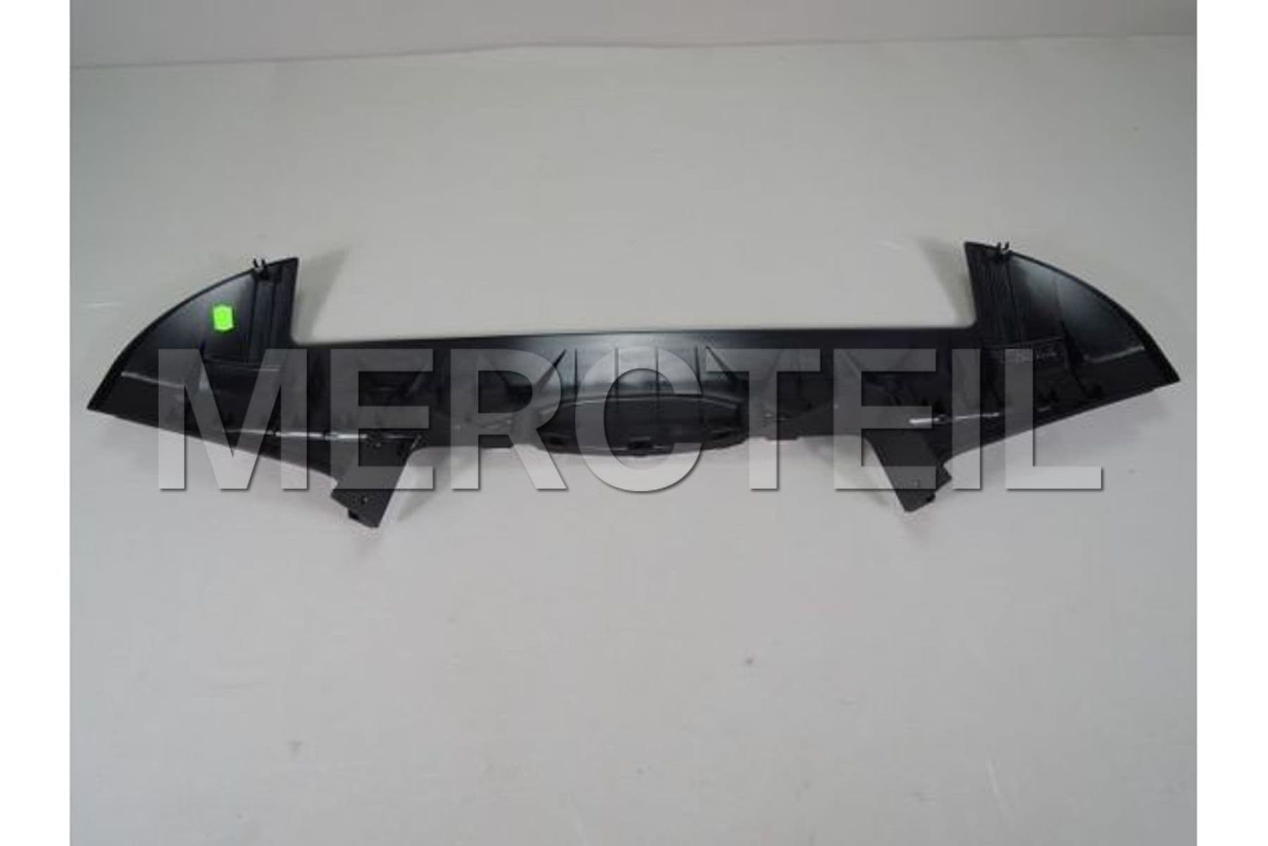 Buy the spare part Mercedes-Benz A1905240700 cover f engine comp