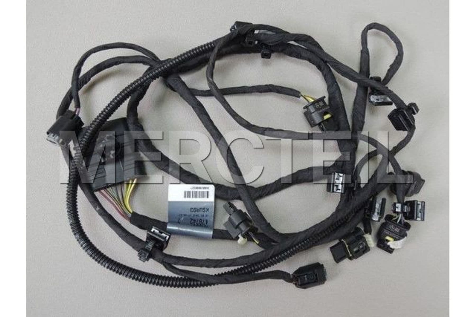 Buy the spare part Mercedes-Benz A1905402705 electrical wiring harness