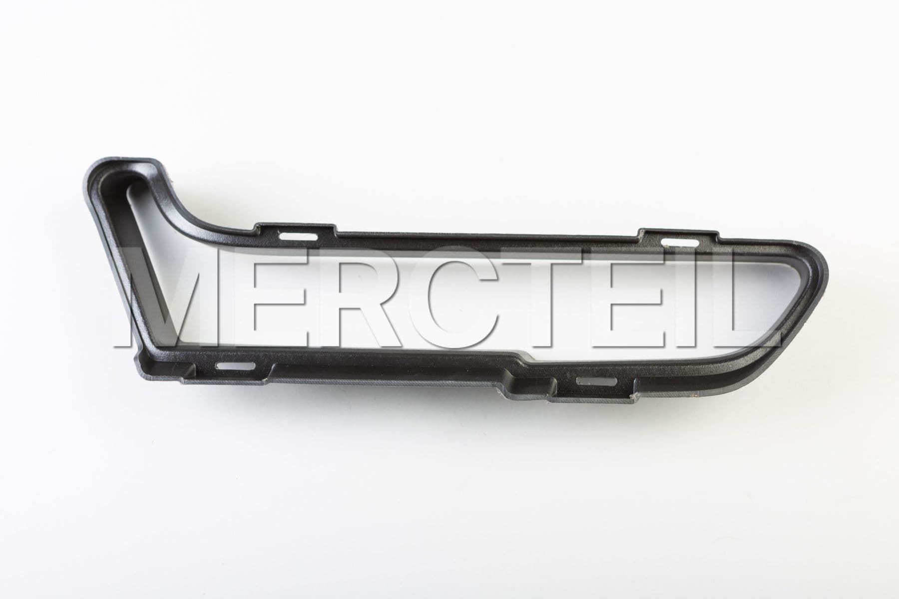 Buy the spare part Mercedes-Benz A1978850363 wind deflection channel