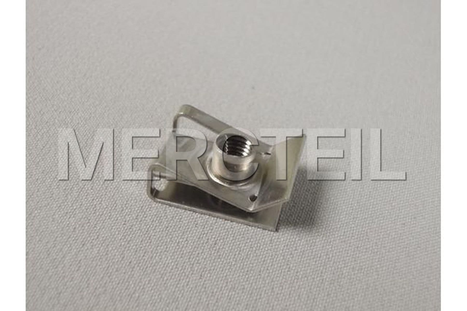 Buy the spare part Mercedes-Benz A2038890195 intermediate layer