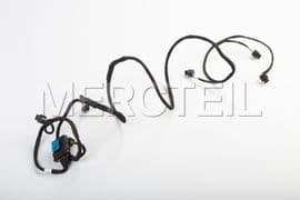 Buy the spare part Mercedes-Benz A2044400035 electrical wiring harness