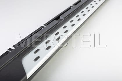 Buy the spare part Mercedes-Benz A20452002009051 running board