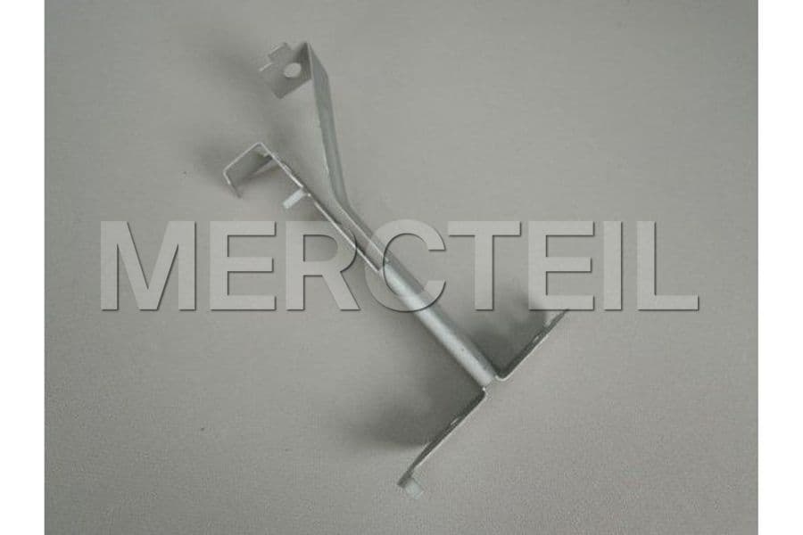 Buy the spare part Mercedes-Benz A2045241440 bracket