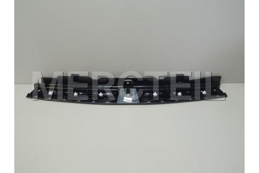 Buy the spare part Mercedes-Benz A20469019879051 ornamental cover