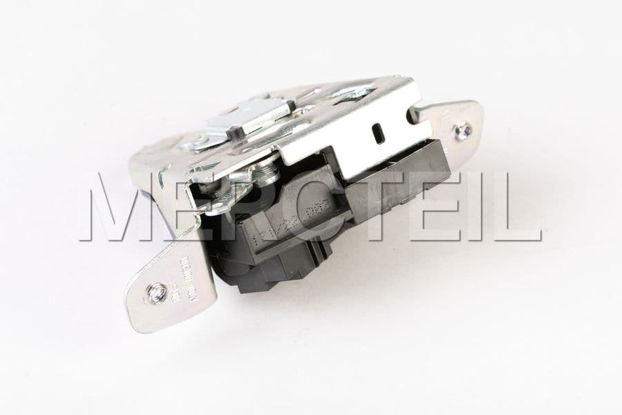 Buy the spare part Mercedes-Benz A2047401300 door lock