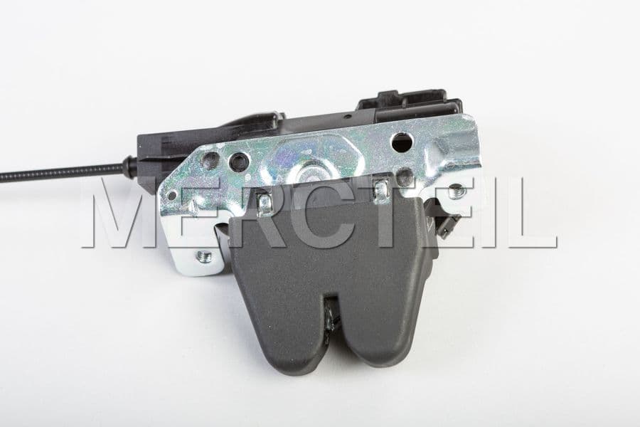 Buy the spare part Mercedes-Benz A2047500485 lock