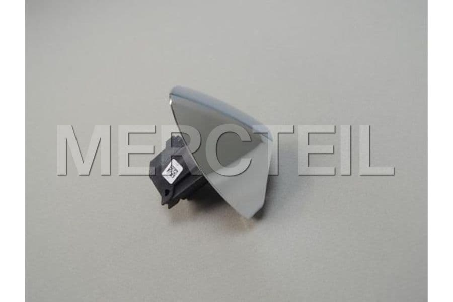 Buy the spare part Mercedes-Benz A2047600520 cover