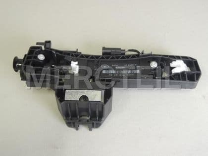 Buy the spare part Mercedes-Benz A2047602434 bearing bracket