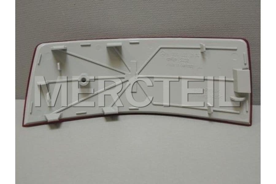 Buy the spare part Mercedes-Benz A2048200174 reflector