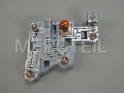 Buy the spare part Mercedes-Benz A2048201500 lamp carrier