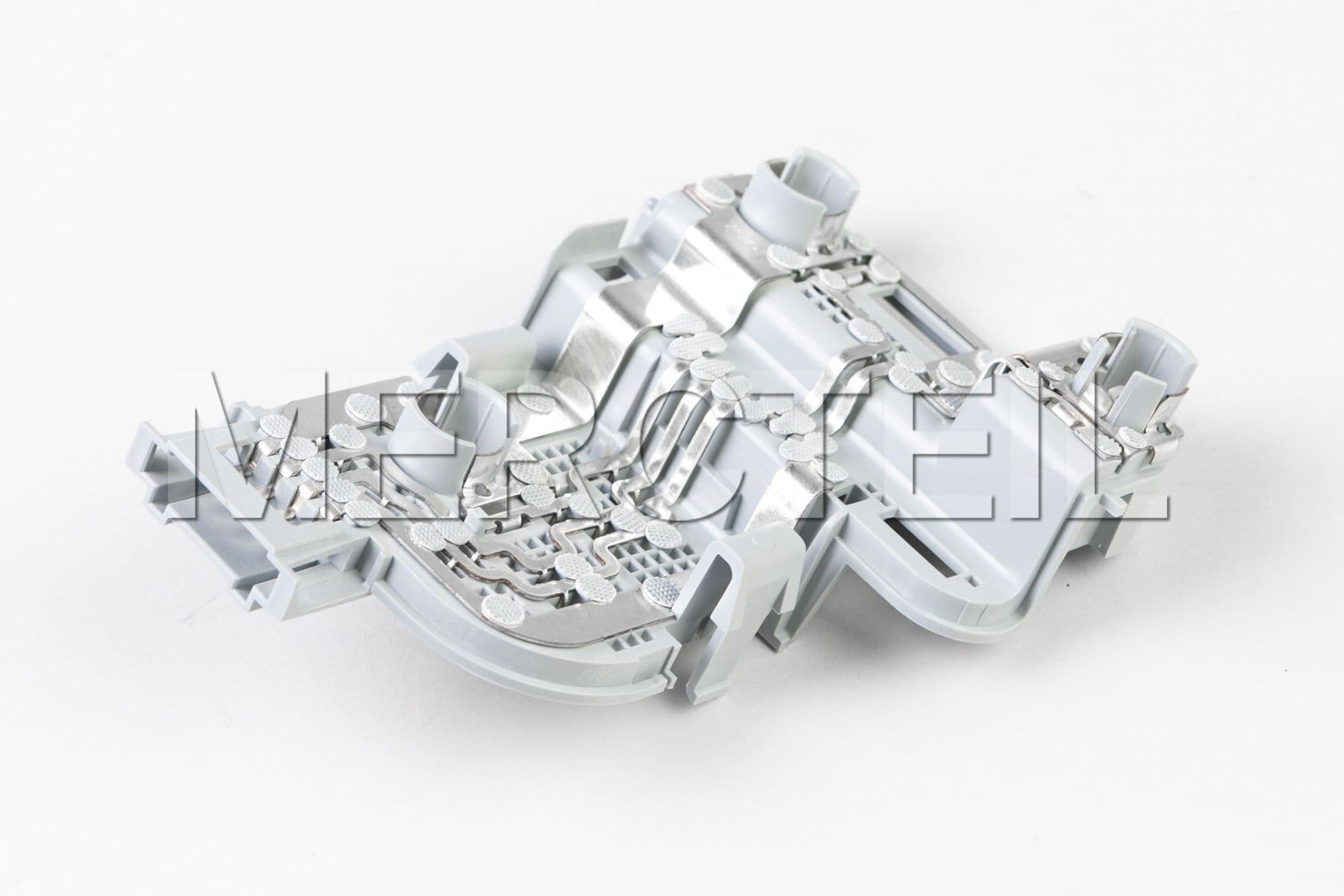 Buy the spare part Mercedes-Benz A204820247765 bulb mount