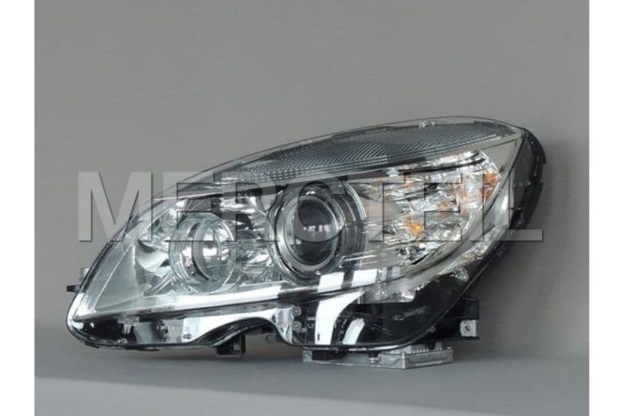 Buy the spare part Mercedes-Benz A2048209161 leuchteinheit
