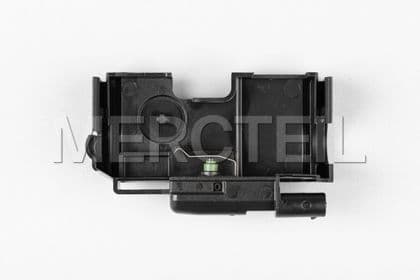 Buy the spare part Mercedes-Benz A2048703158 switch