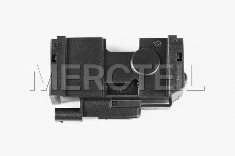 Buy the spare part Mercedes-Benz A2048703158 switch