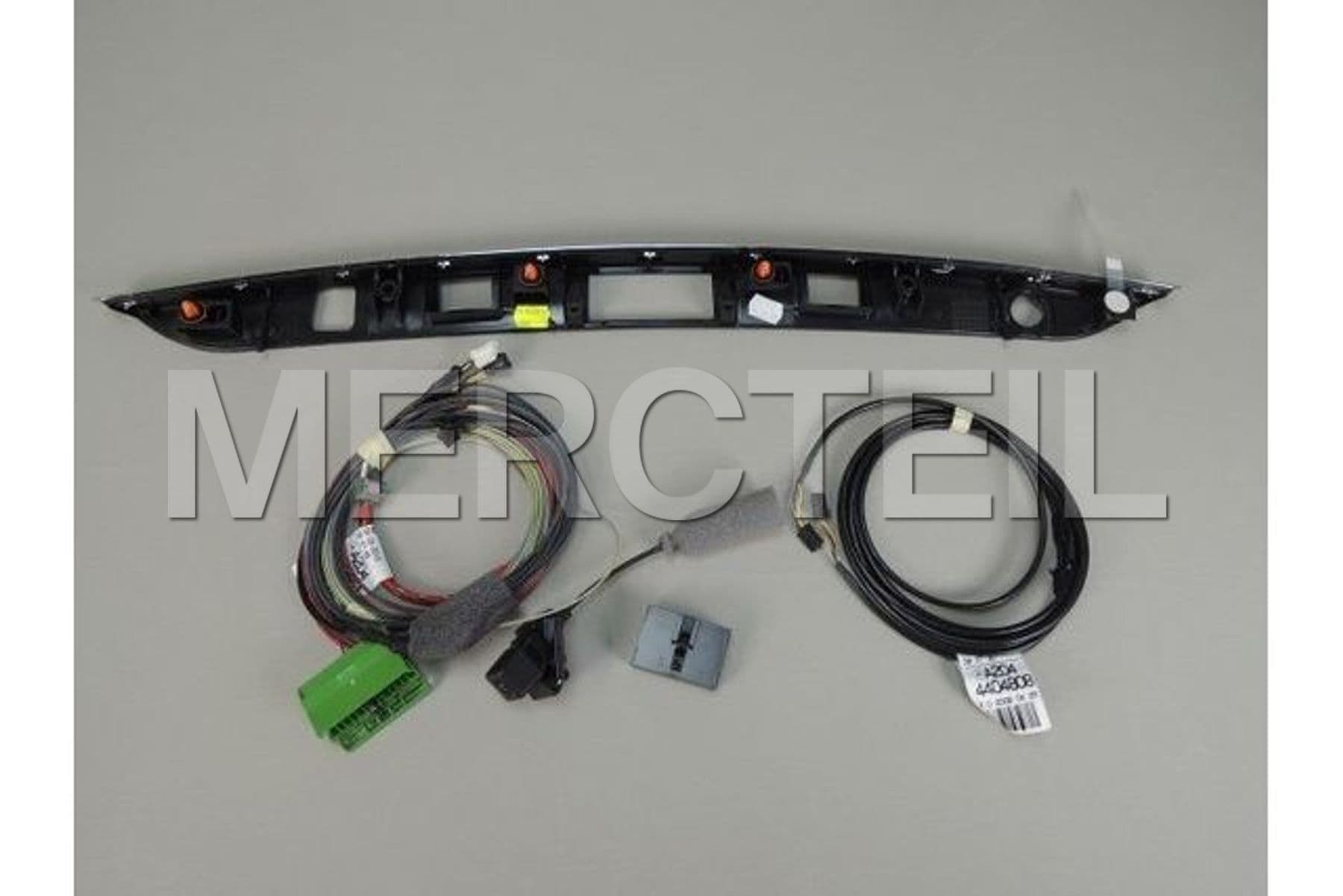 Buy the spare part Mercedes-Benz A2049055303 ts camera
