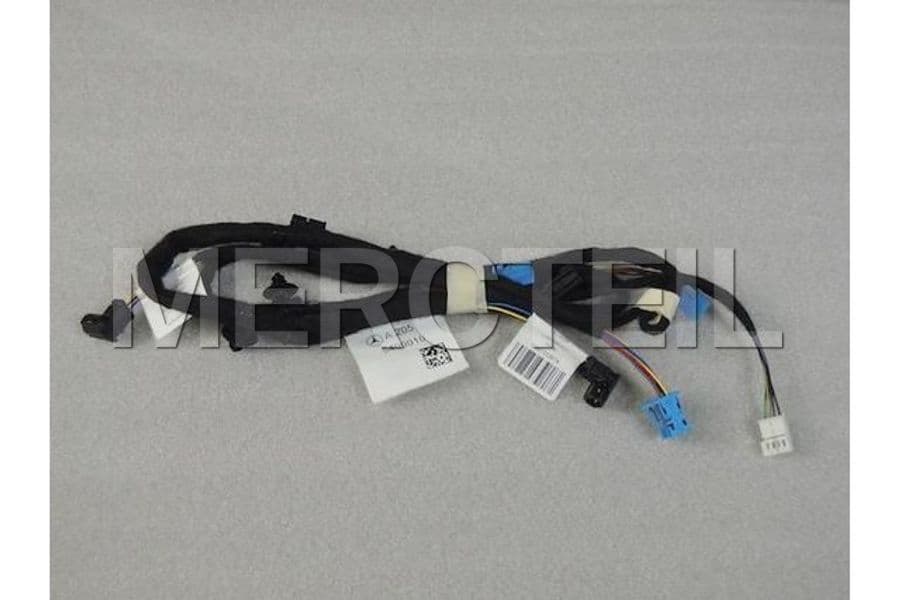 Buy the spare part Mercedes-Benz A2055400010 electrical wiring harness