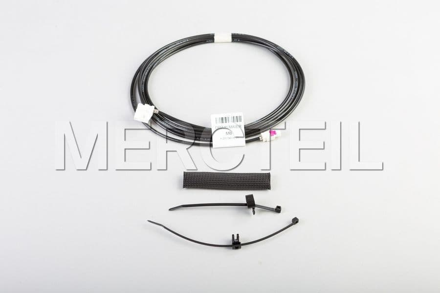 Buy the spare part Mercedes-Benz A2055403825 electrical wiring harness