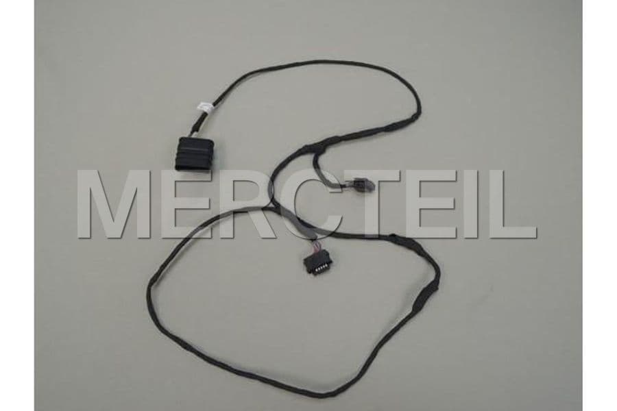 Buy the spare part Mercedes-Benz A2055406535 electrical wiring harness