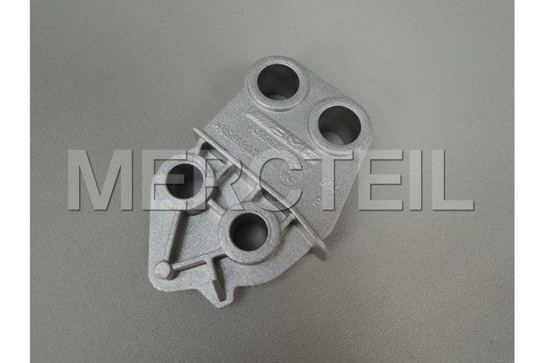 Buy the spare part Mercedes-Benz A2056251500 spacer plate