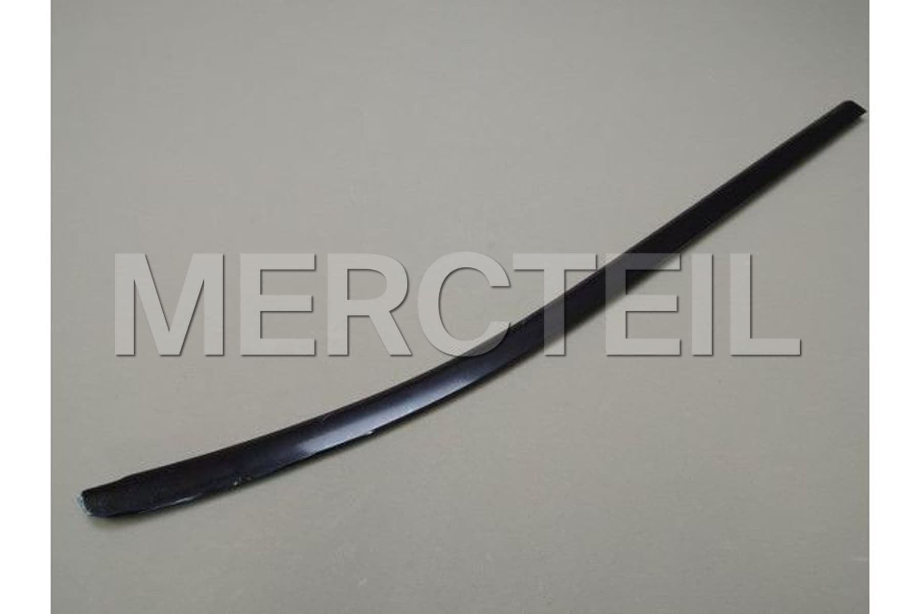 Buy the spare part Mercedes-Benz A2056702601 moulding