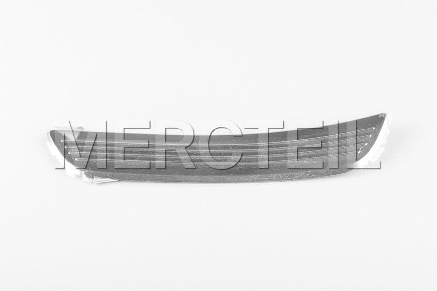 Buy the spare part Mercedes-Benz A2056800135 cover rail