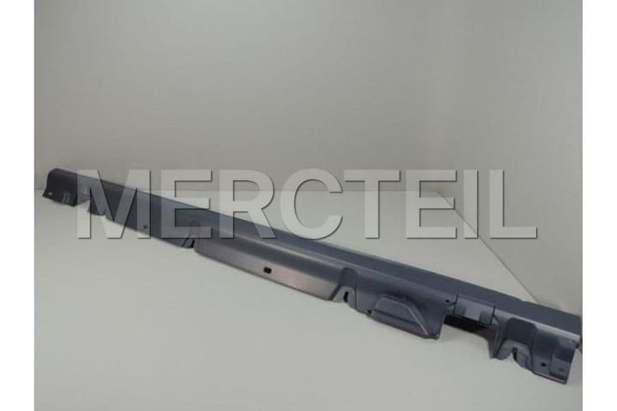 Buy the spare part Mercedes-Benz A20569815549999 paneling