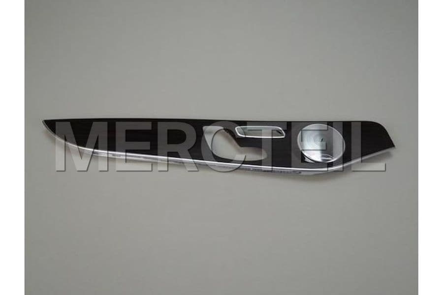 Buy the spare part Mercedes-Benz A2057208309 moulding