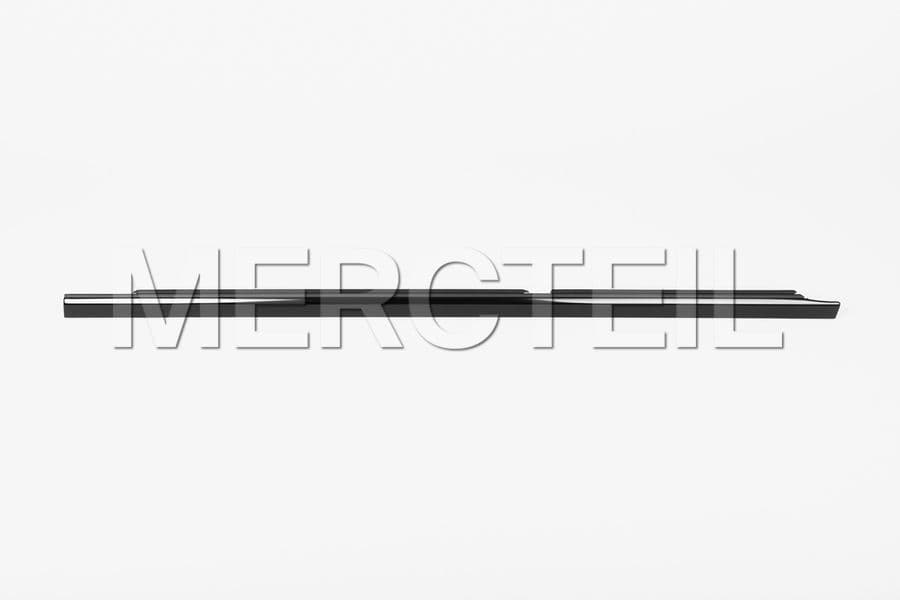 Buy the spare part Mercedes-Benz A2057303501 sealing rail