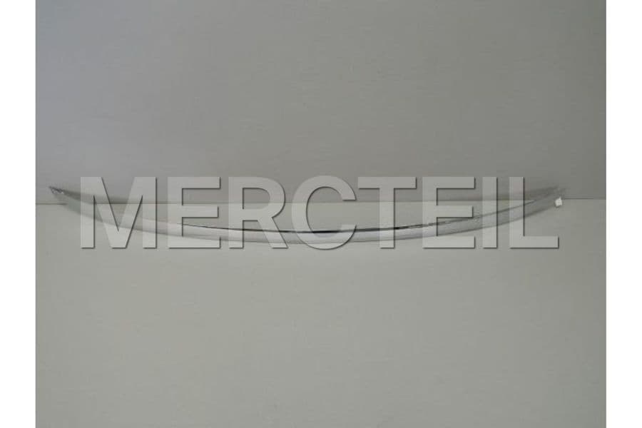 Buy the spare part Mercedes-Benz A2057430082 moulding