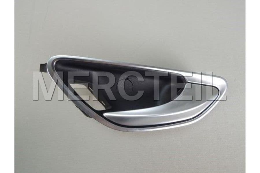 Buy the spare part Mercedes-Benz A20576030009051 internal actuation