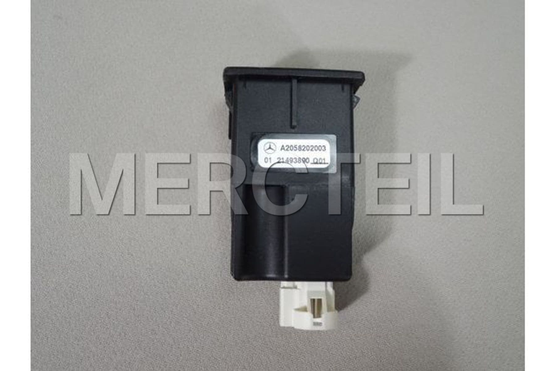 Buy the spare part Mercedes-Benz A2058202003 connection unit