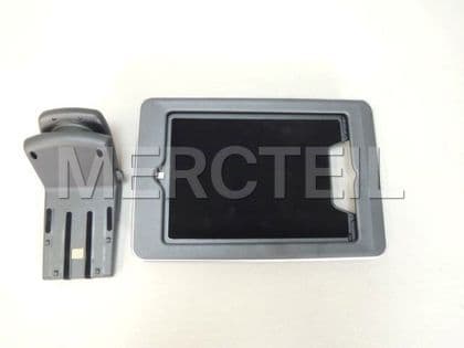 Buy the spare part Mercedes-Benz A2058202101 fixture