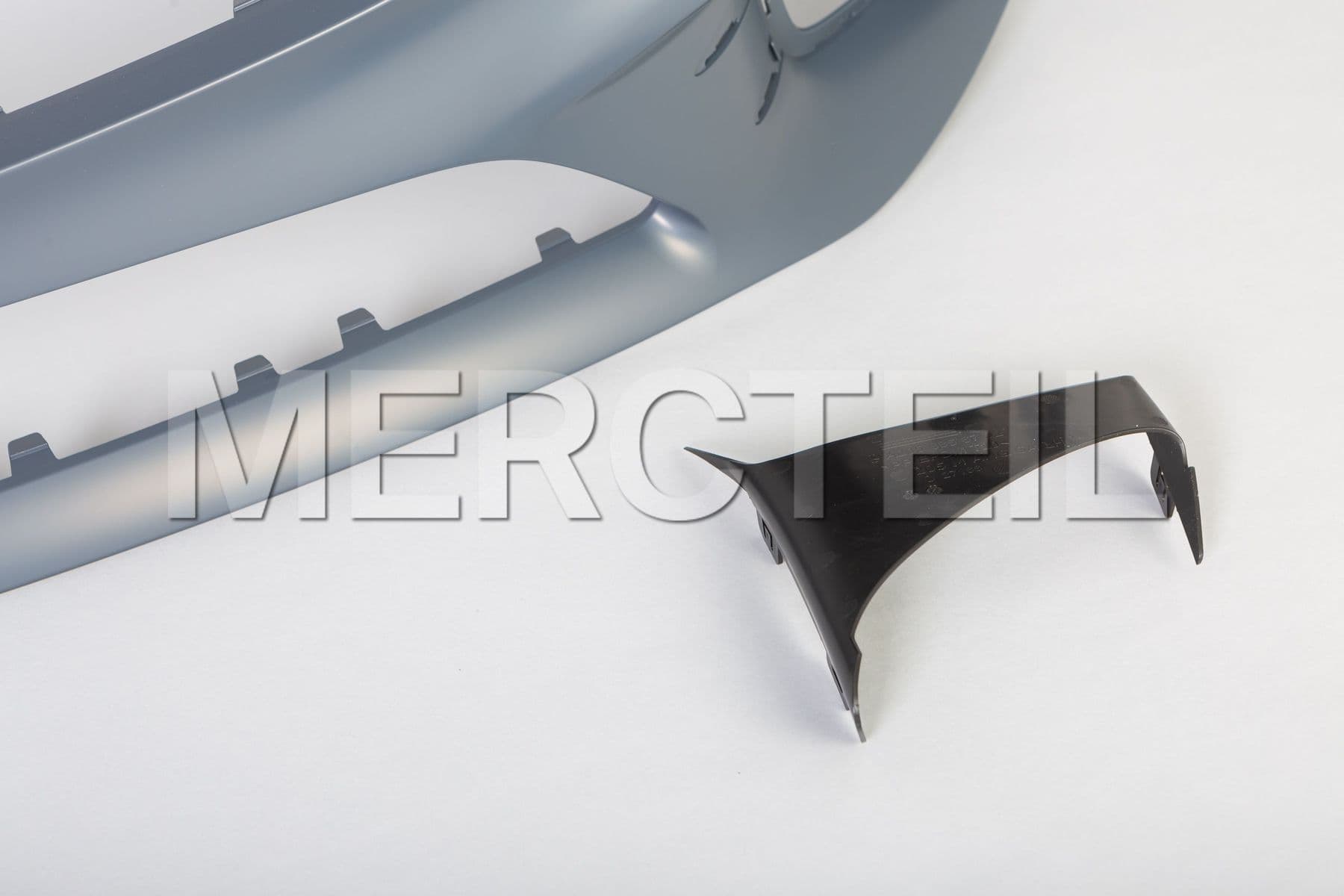 Kaufen Sie das Ersatzteil Mercedes-Benz A20588022059999 verkleidung