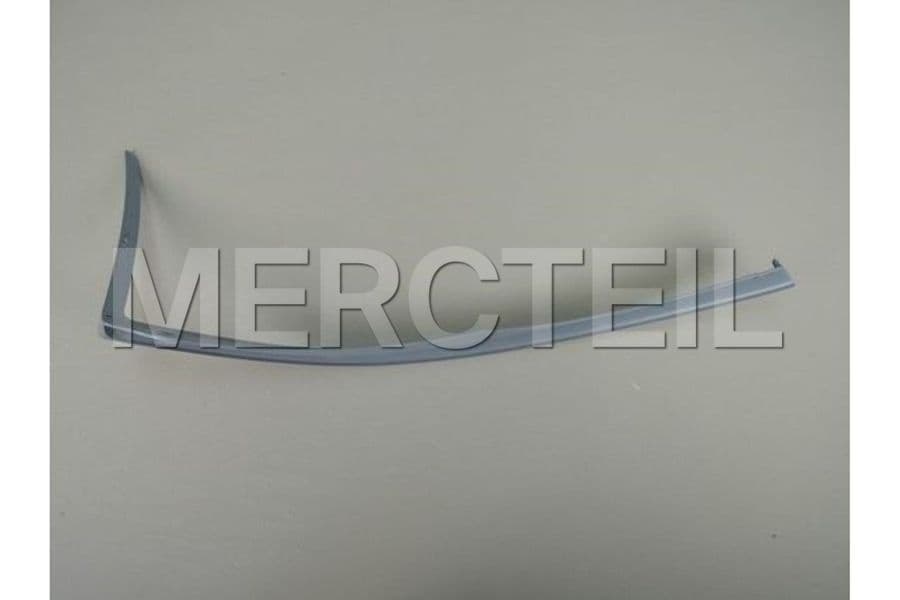 Buy the spare part Mercedes-Benz A2058857701 front spoiler