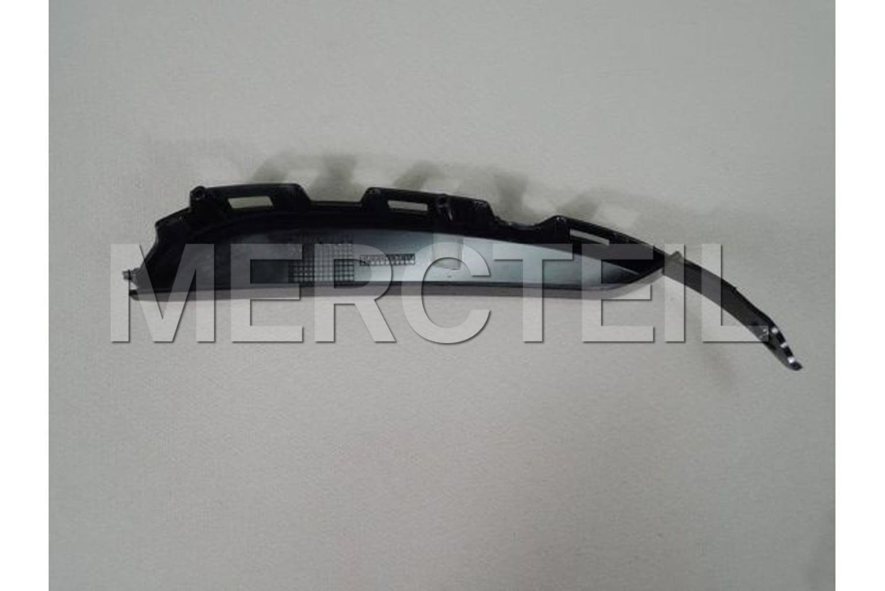 Buy the spare part Mercedes-Benz A2058859802 trim strip