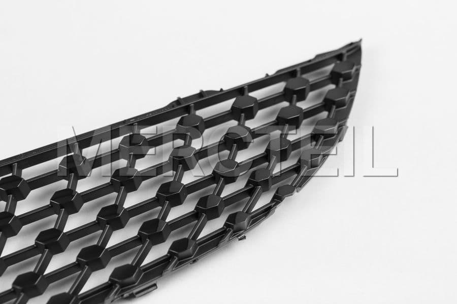 Buy the spare part Mercedes-Benz A2058881560 beam