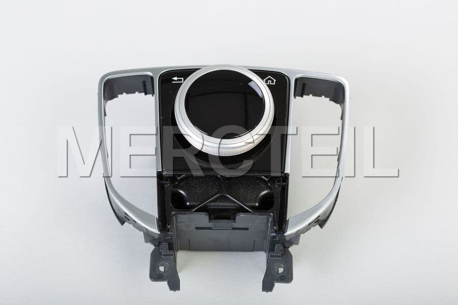 Buy the spare part Mercedes-Benz A2059004028 control unit