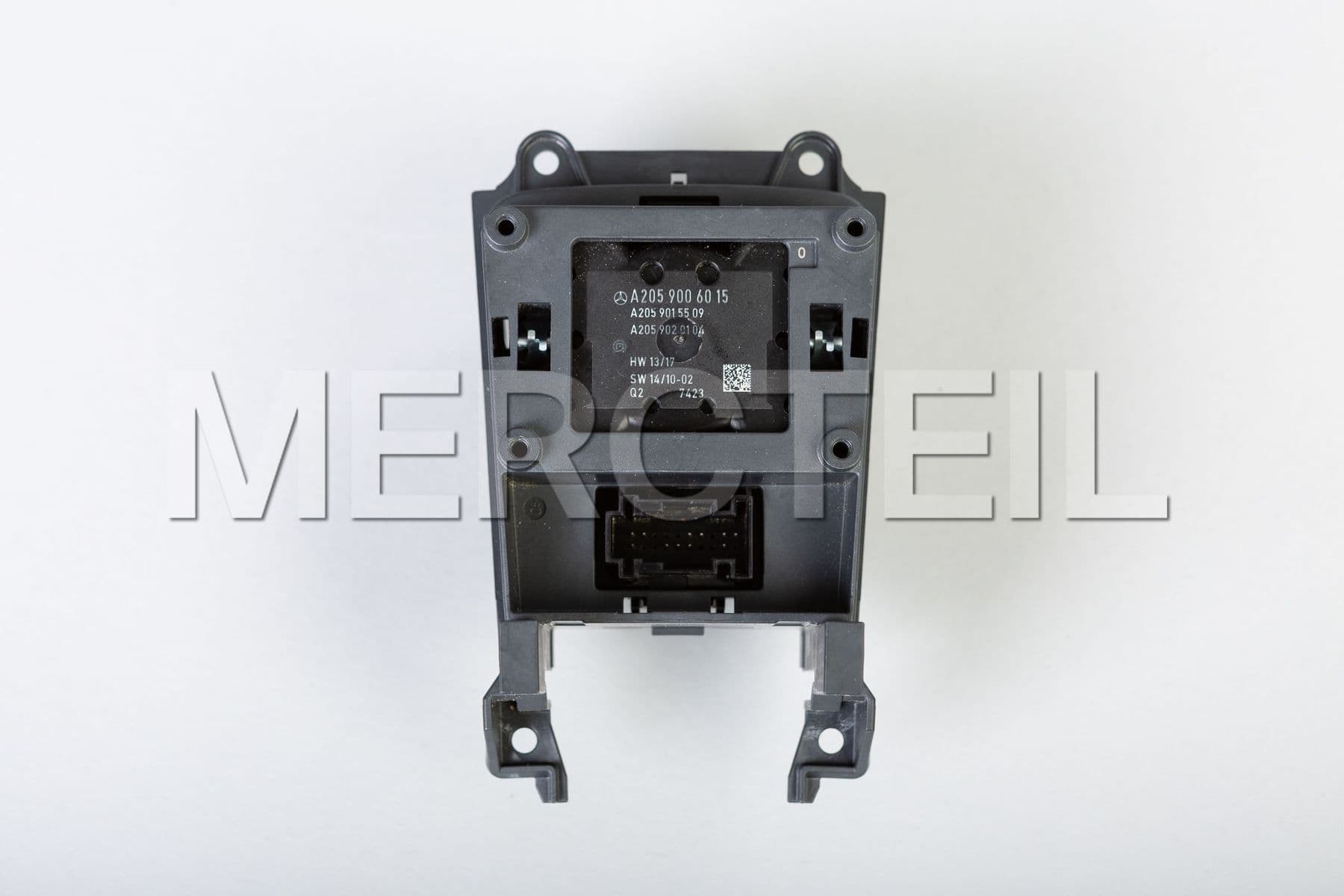 Kaufen Sie das Ersatzteil Mercedes-Benz A2059006015 steuergeraet