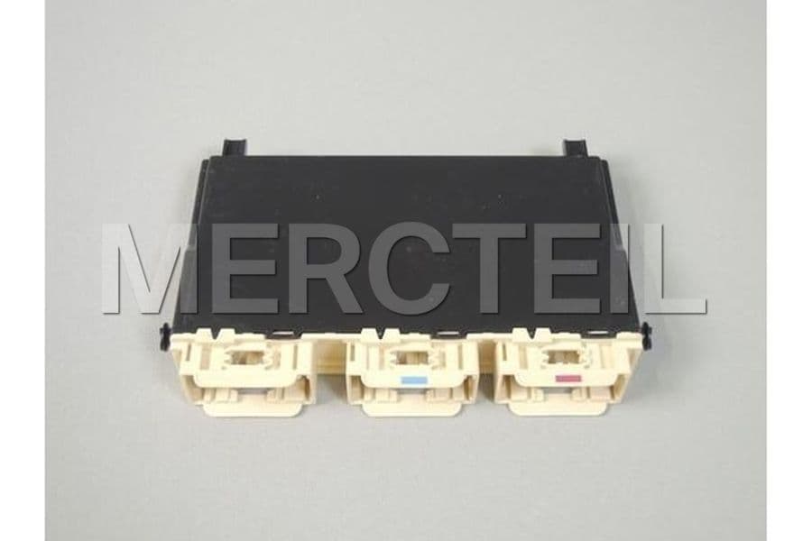 Buy the spare part Mercedes-Benz A2059009908 control unit