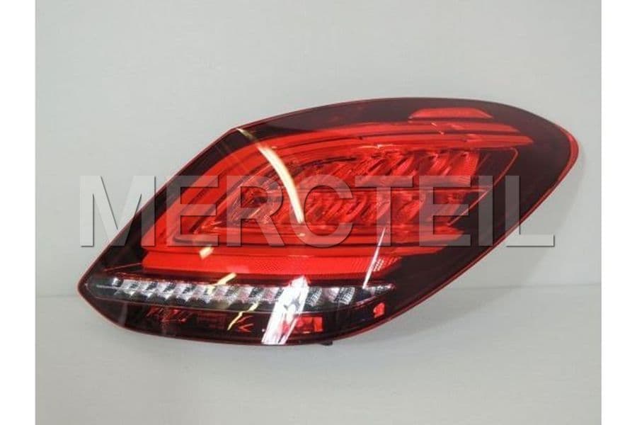 Buy the spare part Mercedes-Benz A2059064803 rear lamp combination